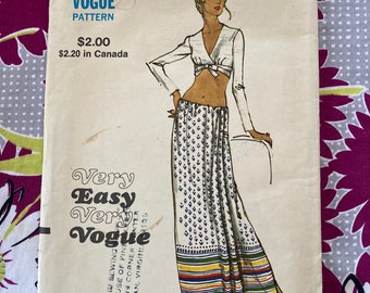 Vintage 1970's Vogue 9686 Evening Dress Sewing Pattern Size 10 Bust 32. ...