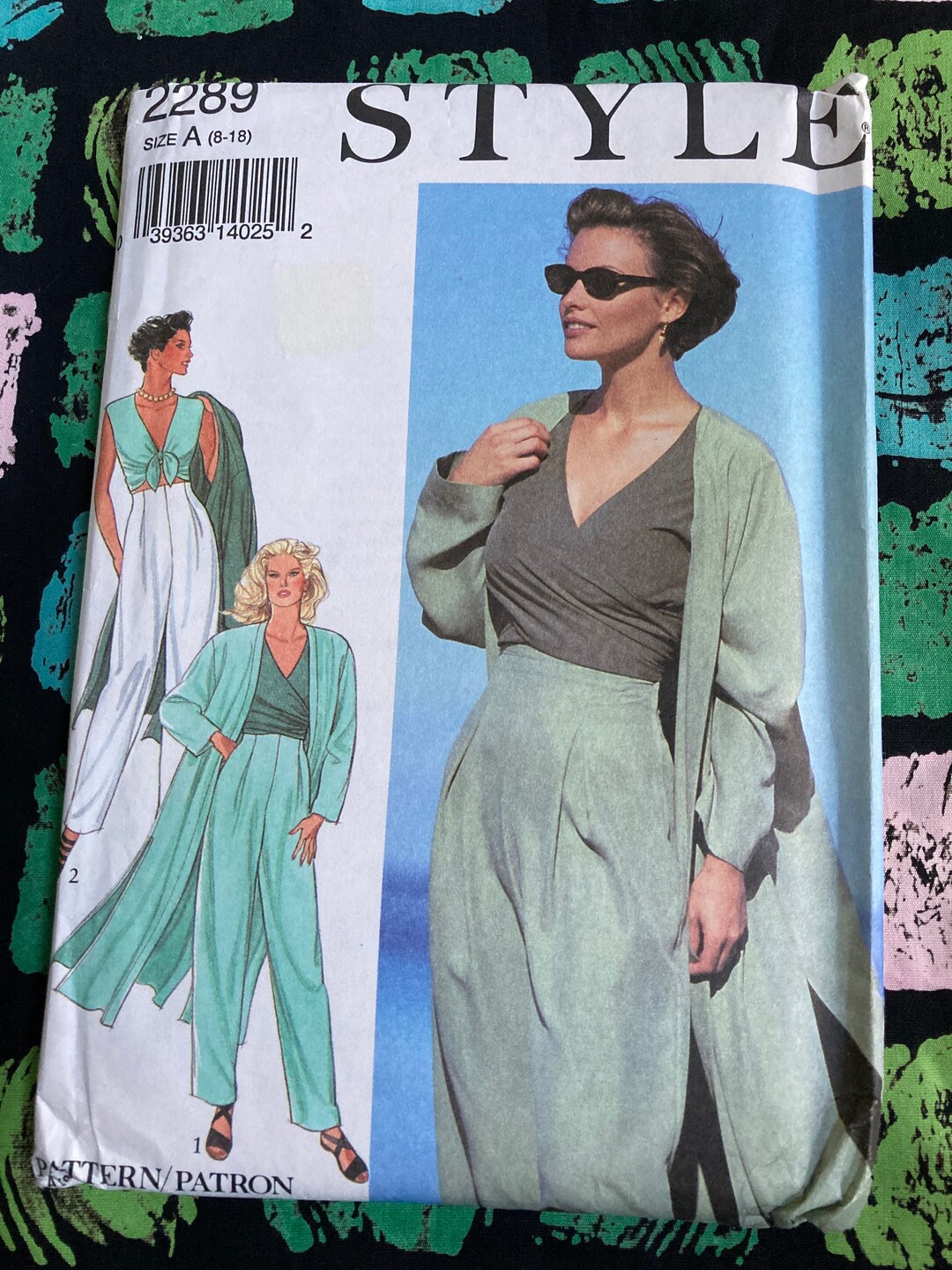 Vintage 1990s Style 2289 Coat, Tops, Trousers Showing Pattern Size 8-18 ...