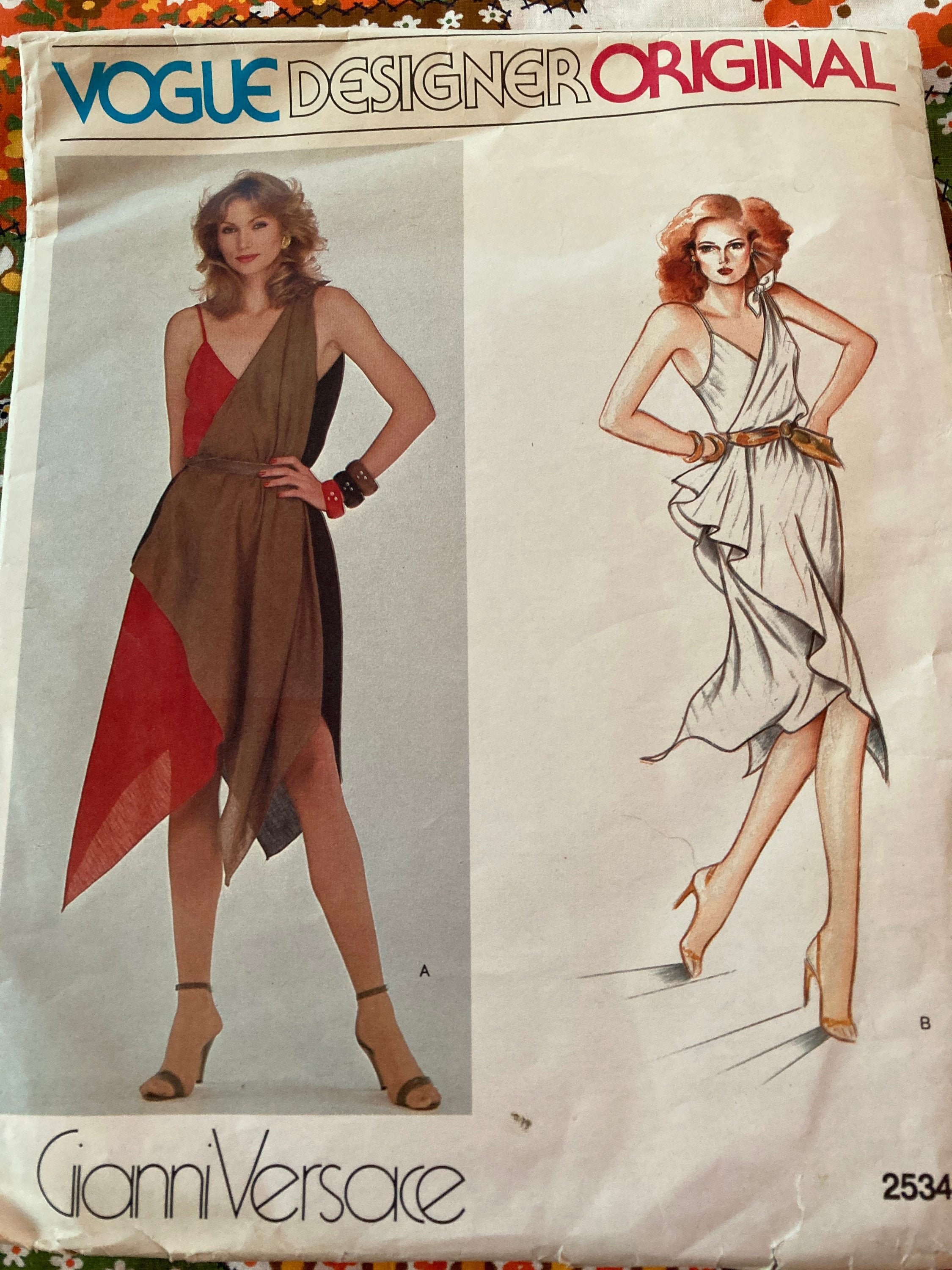 Vintage 1970s Vogue 2534 designer original Gianni Versace Sewing ...