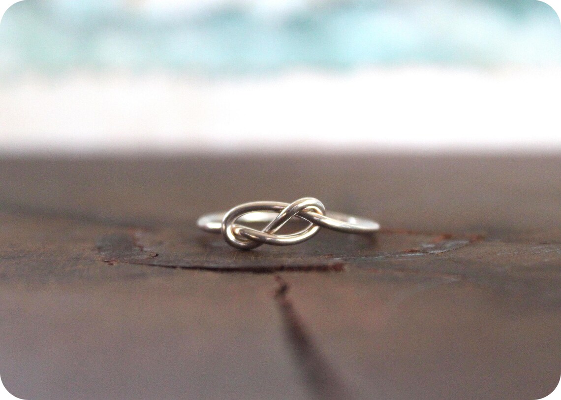 Figure 8 Knot Ring//Sterling Silver//Handcrafted made to order | Etsy