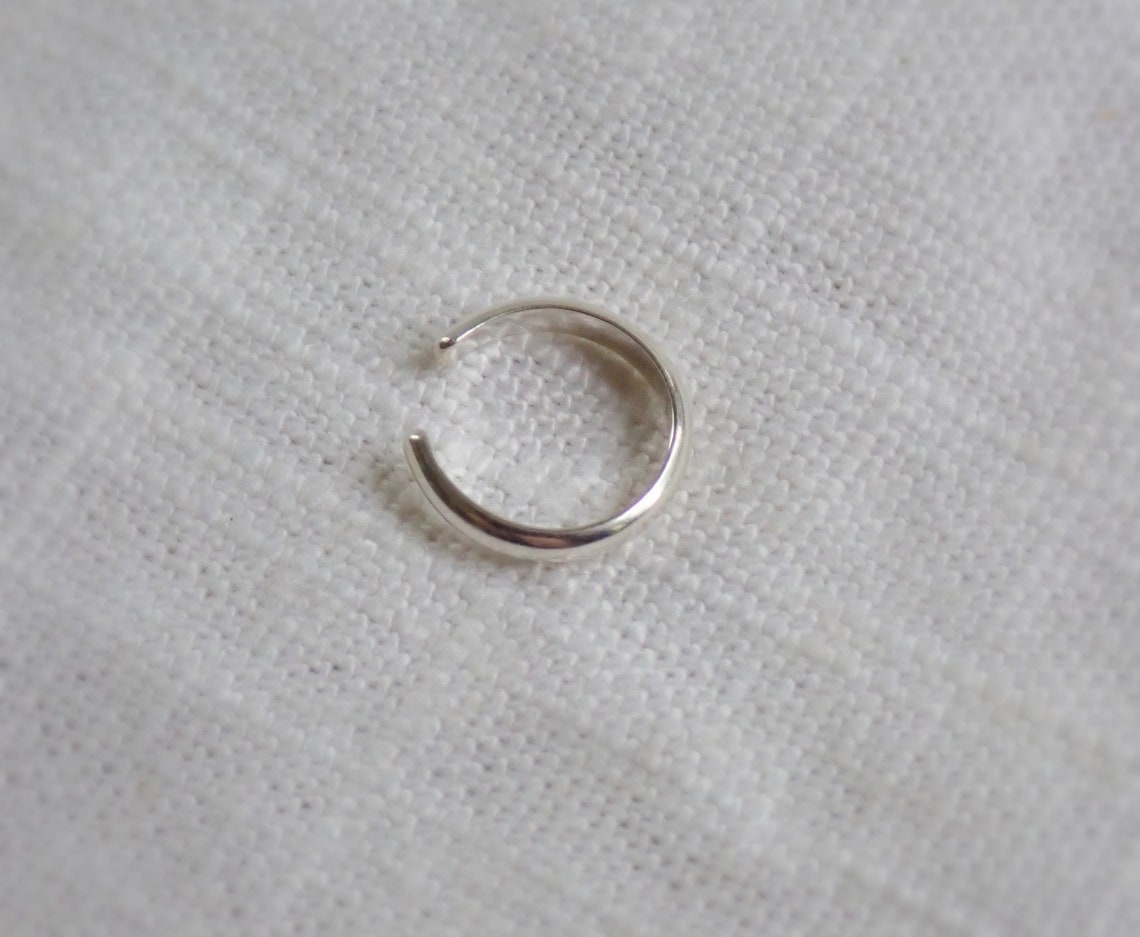 Ear Cuff//sterling Silver//minimalist Jewelry//made to Order - Etsy