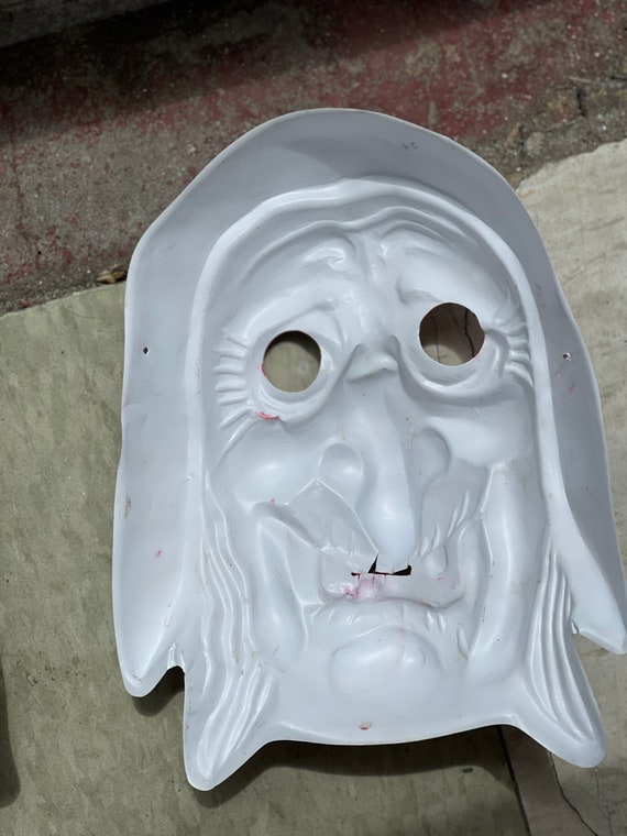 Creepy Plaster Mask