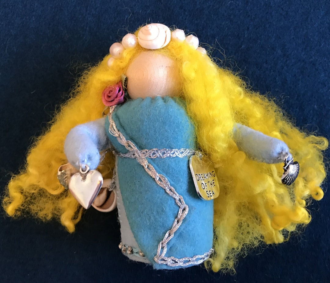 Aphrodite Greek Goddess Peg Doll, Waldorf Wooden Peg Doll, Handmade ...
