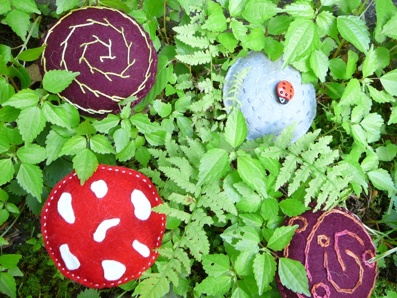 Felt Mushrooms Waldorf Inspired Peg Doll Fungi Nature Table - Etsy