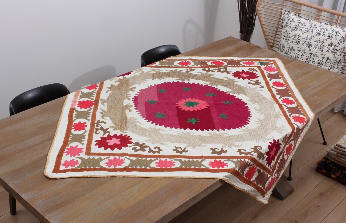 Pastel Suzani, Suzani Throw, Suzani Bedspread 4.10' X 4.17' Suzani Wall ...