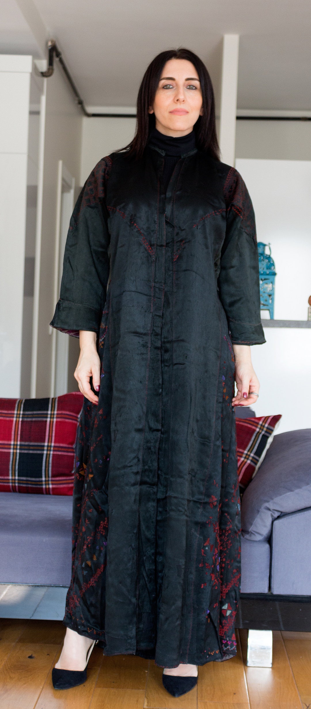 50.79" X 52.76" Vintage Wedding Robe Old Embroidered Costume Vintage ...