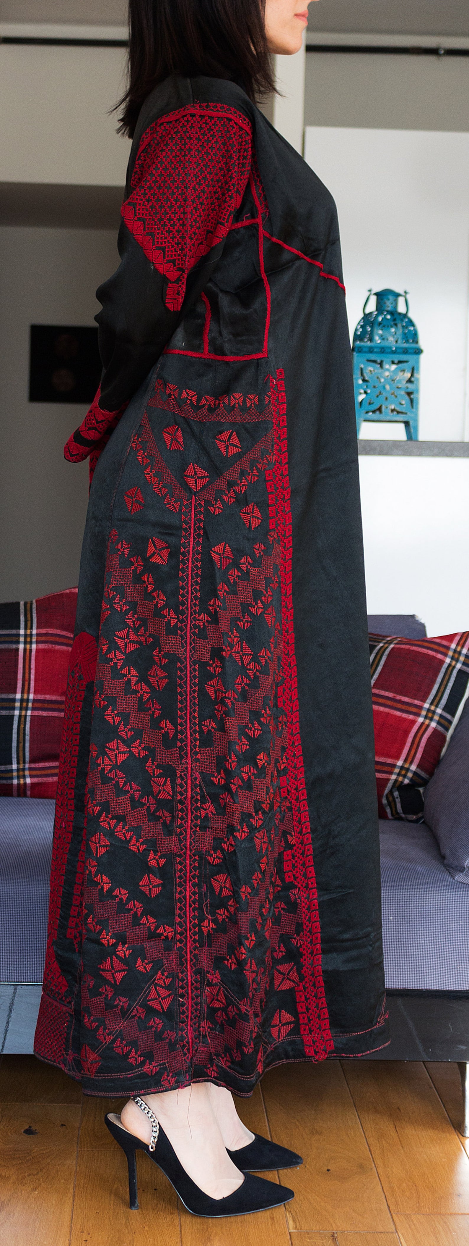 57.87" X 55.12" Vintage Wedding Robe Old Embroidered Costume Vintage ...