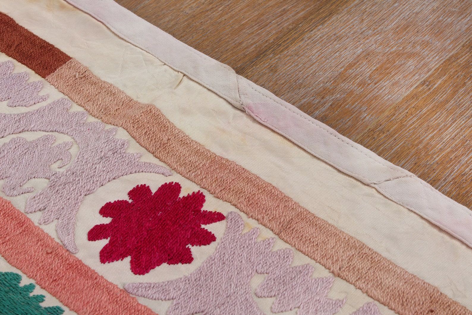 Pastel Suzani, Suzani Throw, Suzani Bedspread, 2.89' X 2.92' Suzani ...