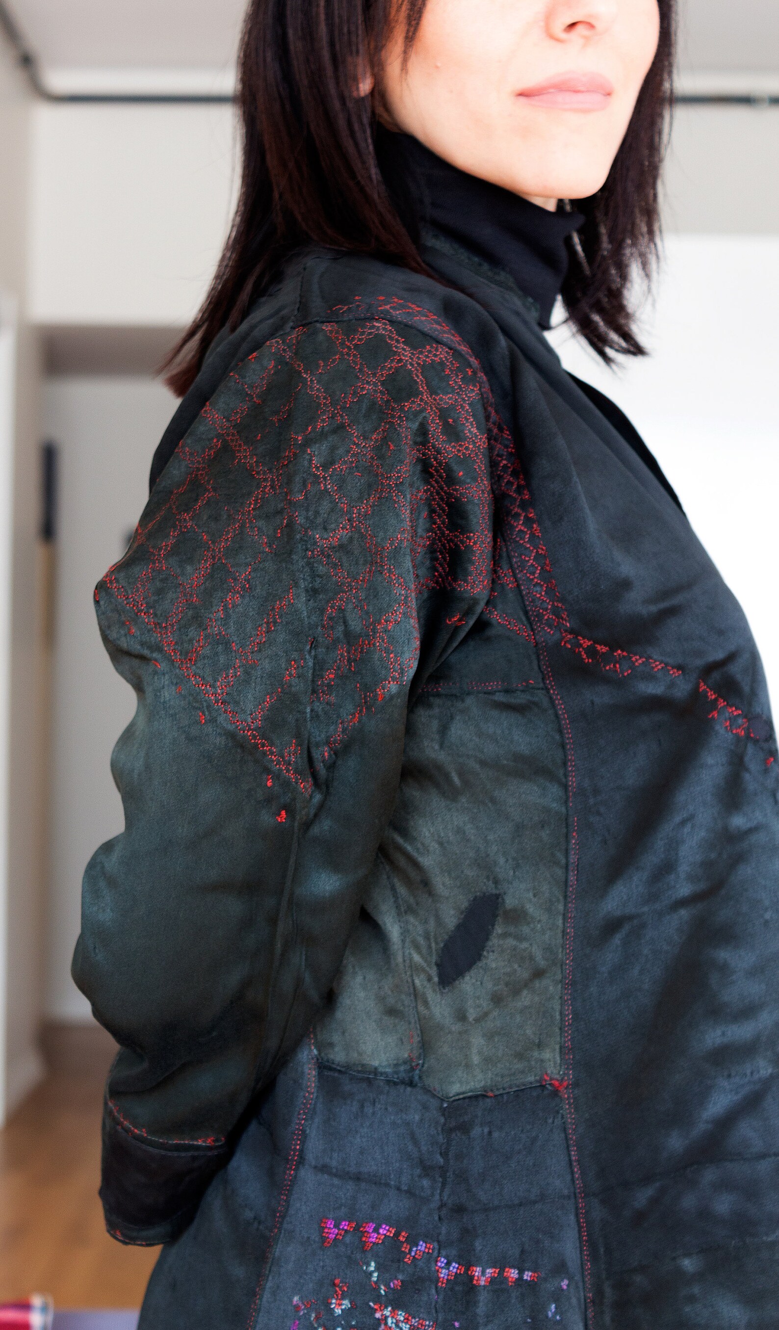 50.79" X 52.76" Vintage Wedding Robe Old Embroidered Costume Vintage ...