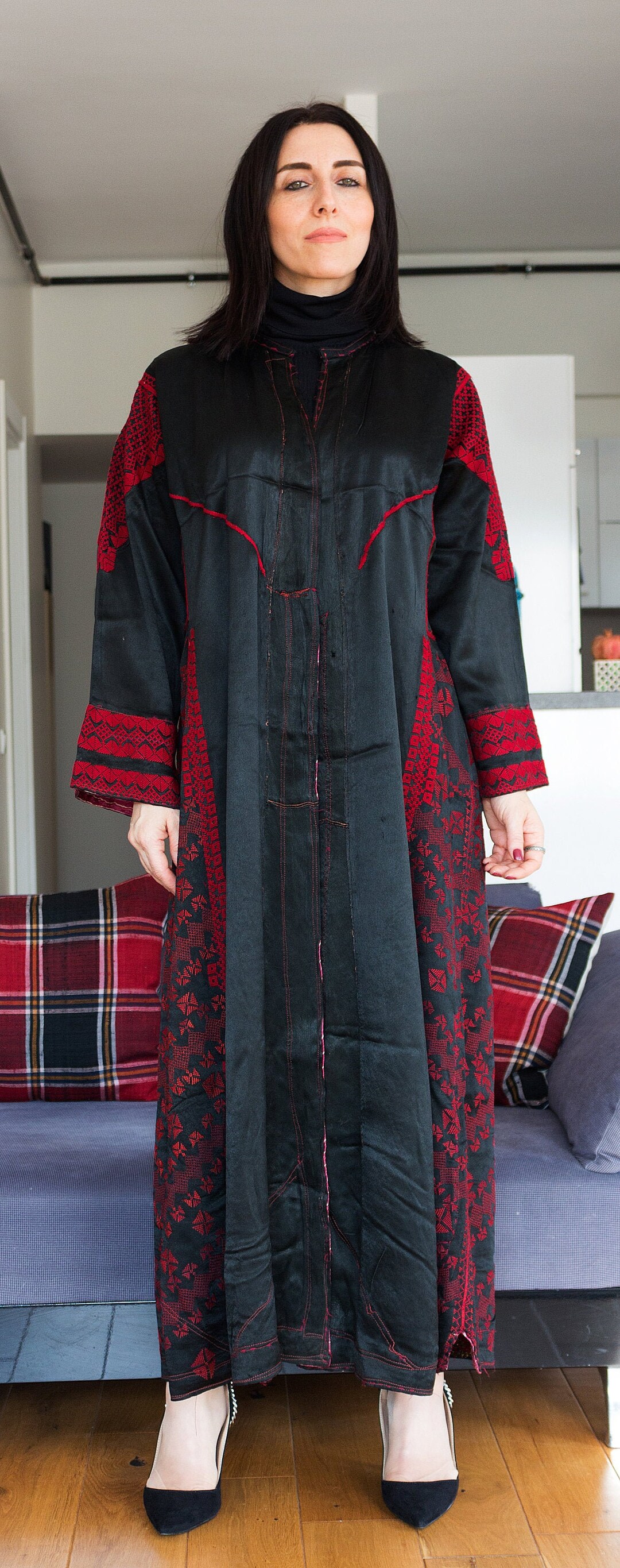 57.87" X 55.12" Vintage Wedding Robe Old Embroidered Costume Vintage ...