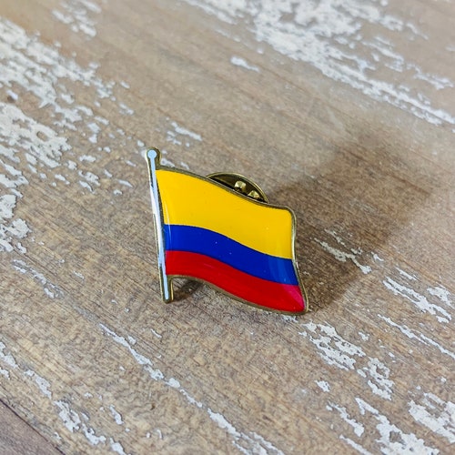 Colombia Flag Pin Badge - Etsy