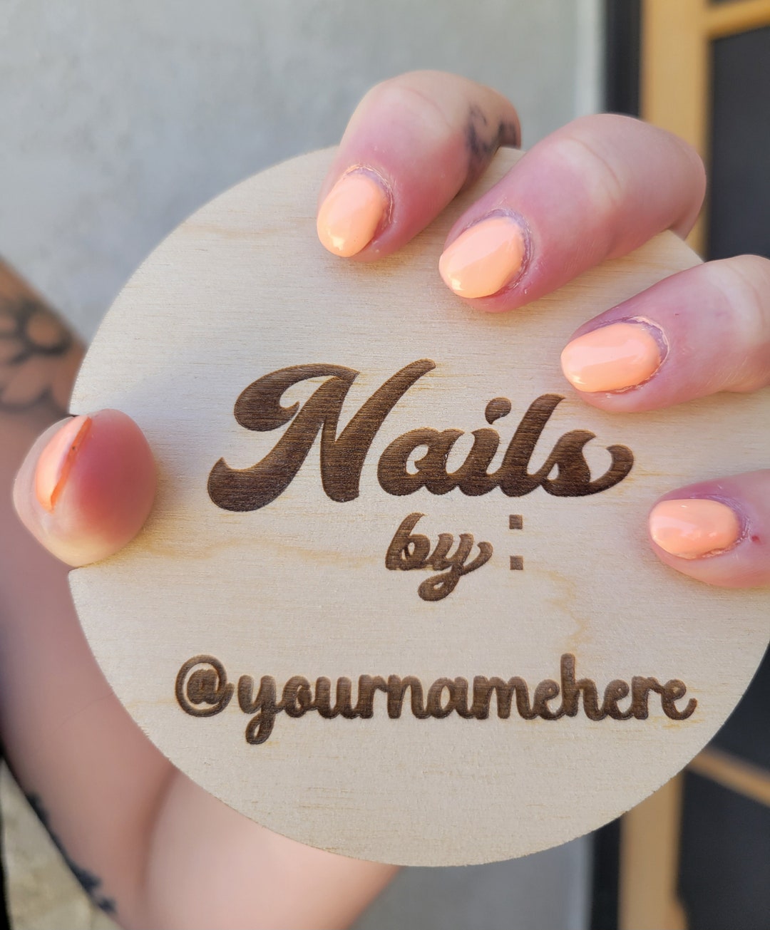 Wood Nailfie Prop, Nail Design Display, Nail Photo Disc - Etsy