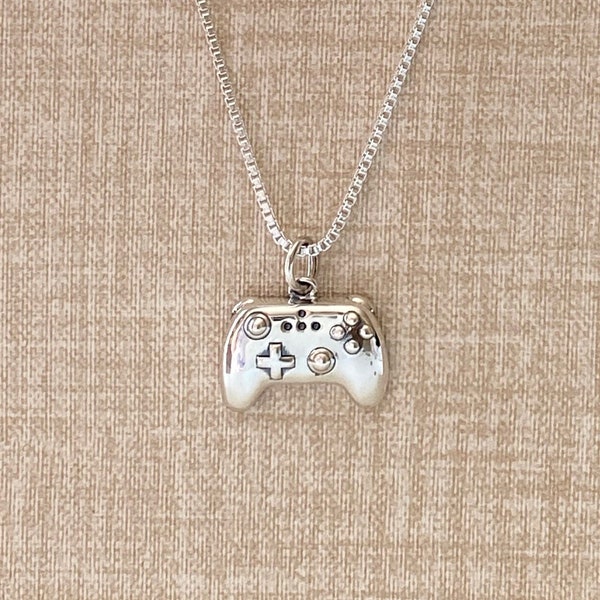 Controller Necklace - Etsy