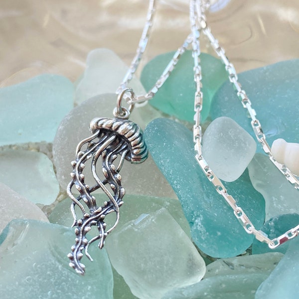 Jellyfish Chain - Etsy