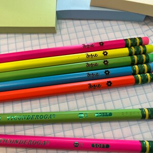 Engrave Your Name Yellow Pencil Set - Engraved Pencils Teacher ...