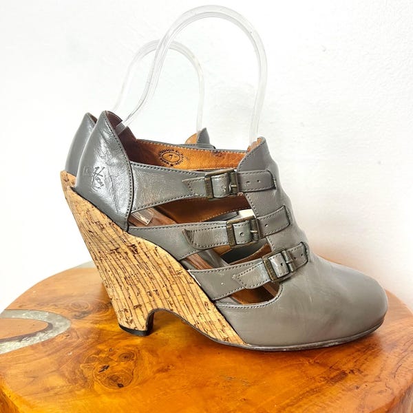 John Fluevog Shoes - Etsy Canada