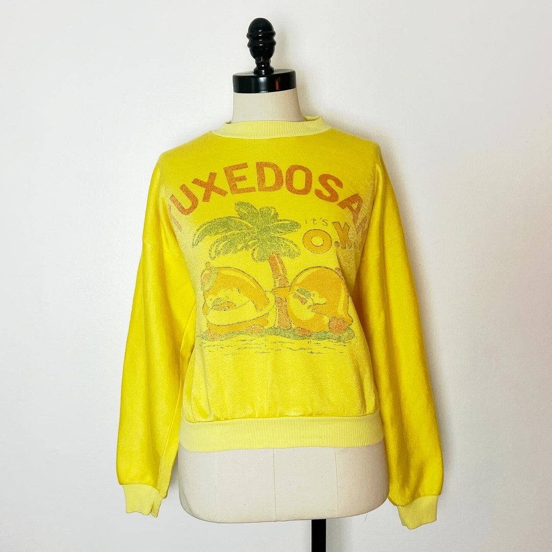 TUXEDO SAM Hello Kitty 1990s 90s Vintage Retro Yellow Penguin Soft ...