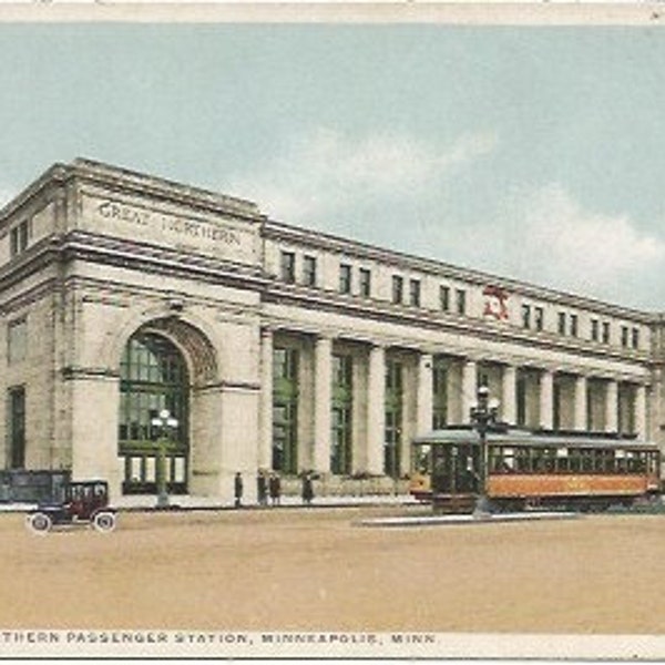 Minneapolis Postcard - Etsy