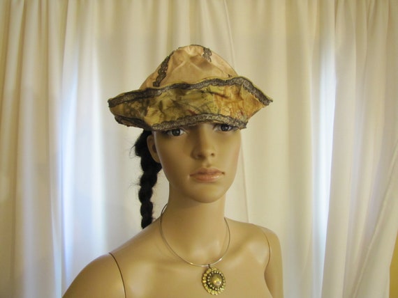 Rare 1900's Chinese Ceremonial Odd Fellows Hat with H… - Gem