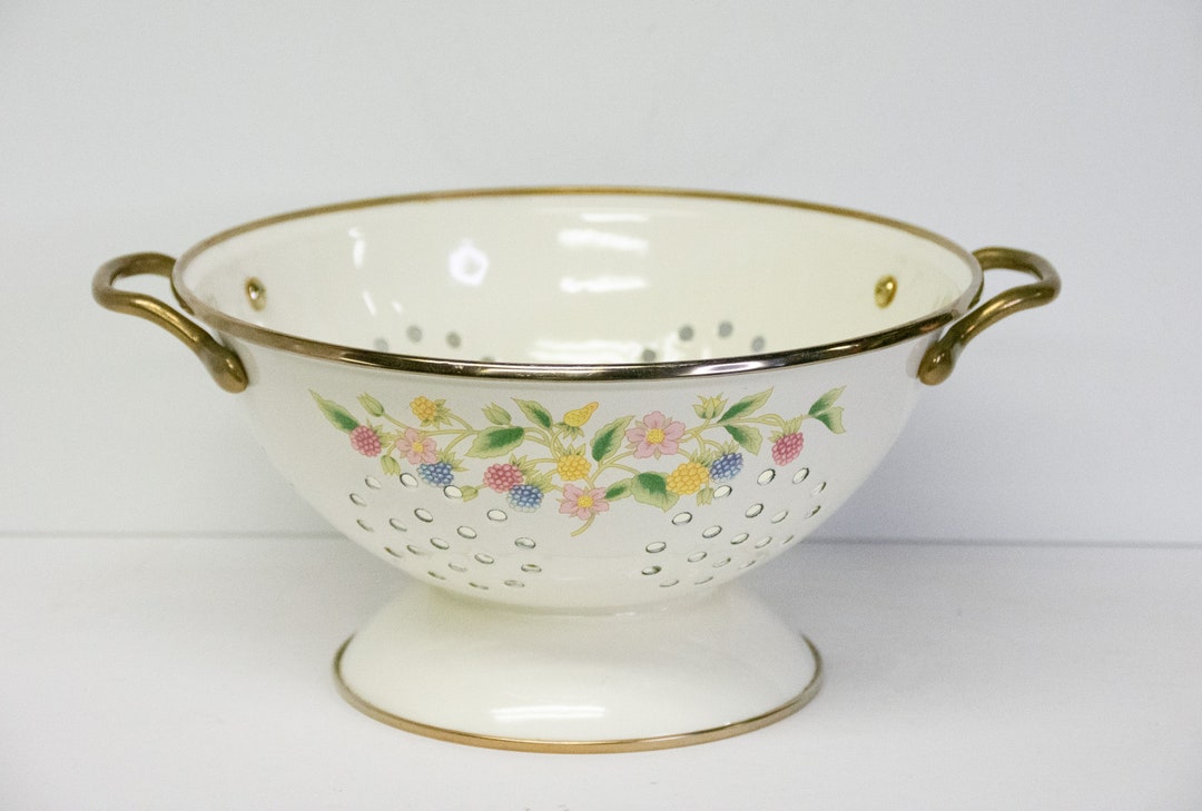 Vintage Kitchen French Farmhouse Chic White Enameled Brass and Flower ...