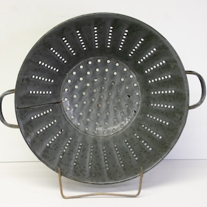 Antique Graniteware Enamel Footed Colander Strainer Primitive Country ...