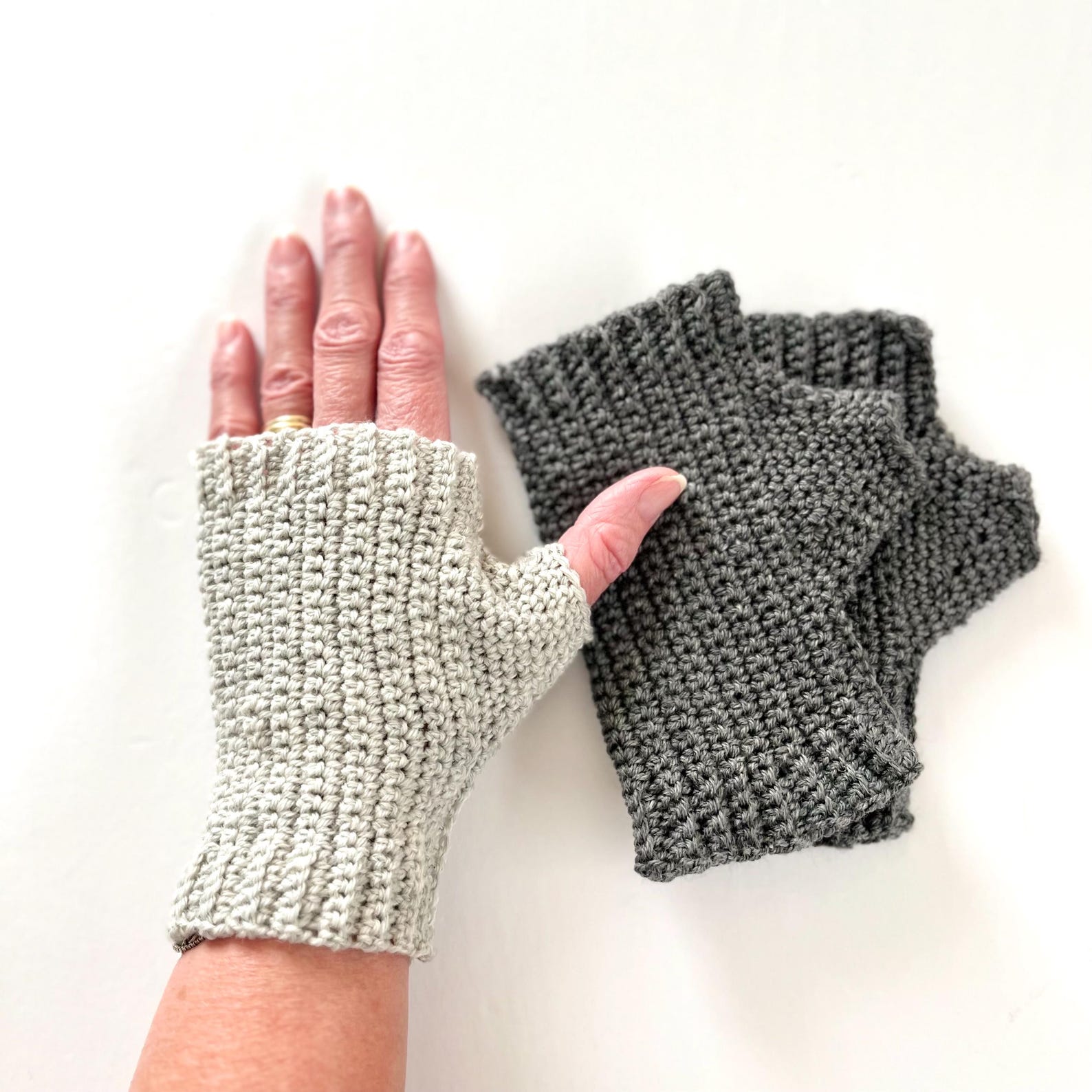 Classic Hand Warmers Crochet Pattern, Hand Warmer Crochet Pattern, Arm ...