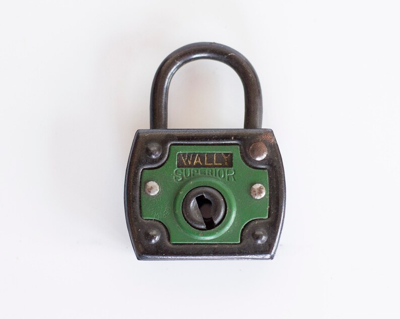 Padlock wally With Keys Vintage Green Padlock | Etsy