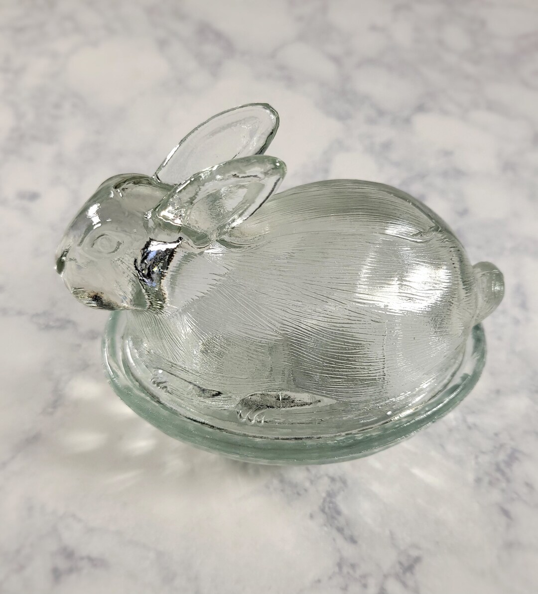 Vintage L. E. Smith Glass Company Clear Glass Bunny Rabbit on Basket 2 ...