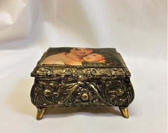 Small music box | Etsy