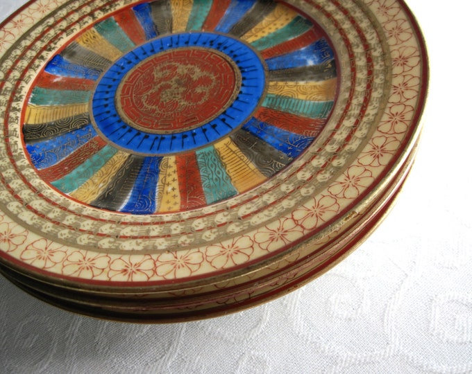 Mitsu-boshi Japan Plates, Set of Three - Etsy