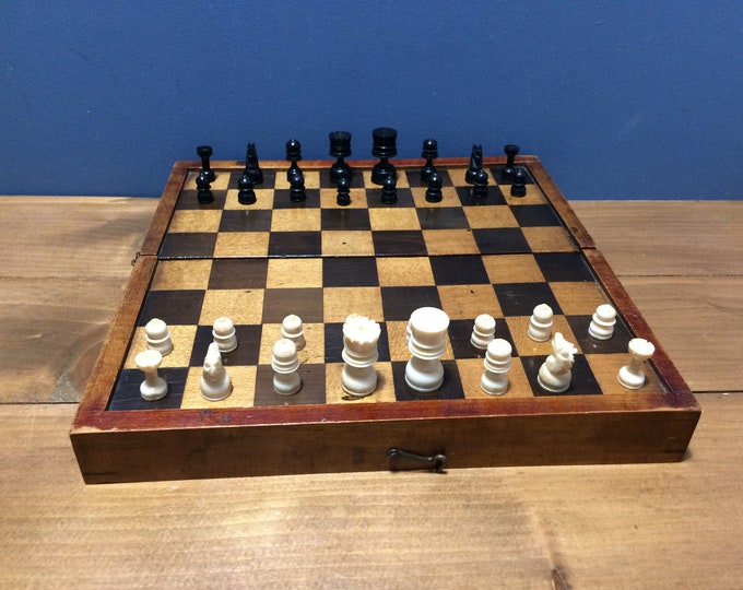 Antique Edwardian Travelling Chess Set C. 1910 - Etsy