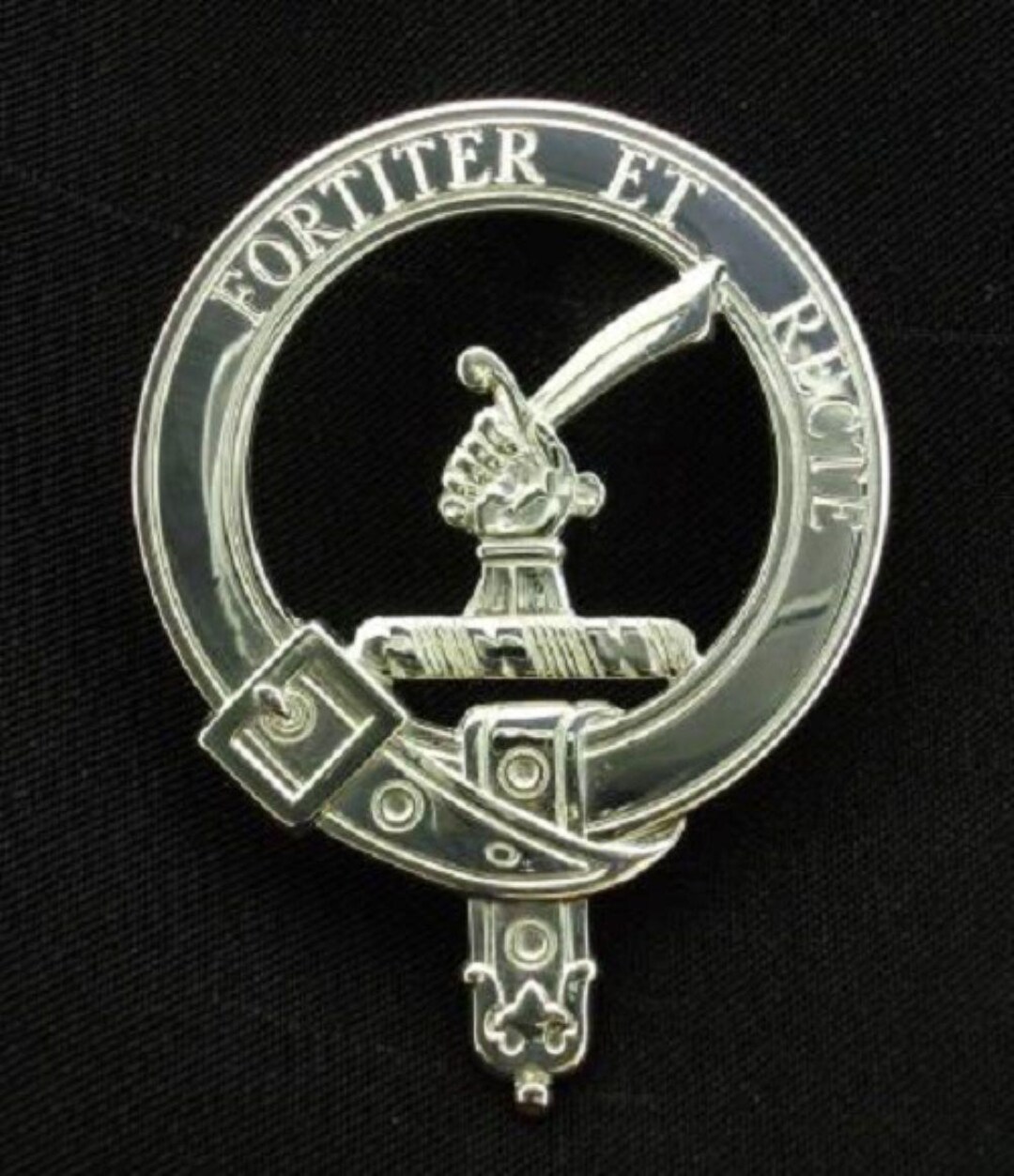 Elliot Scottish Clan Crest Badge in Solid Sterling - Etsy
