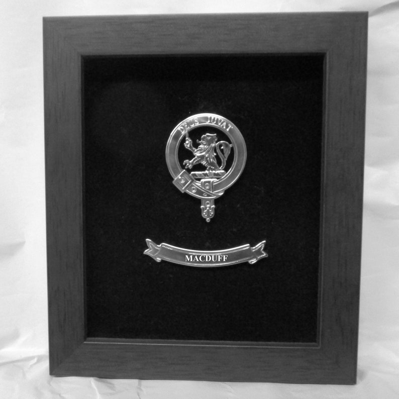 Macduff Scottish Clan Crest Badge in Solid Sterling or 14K Gold - Etsy