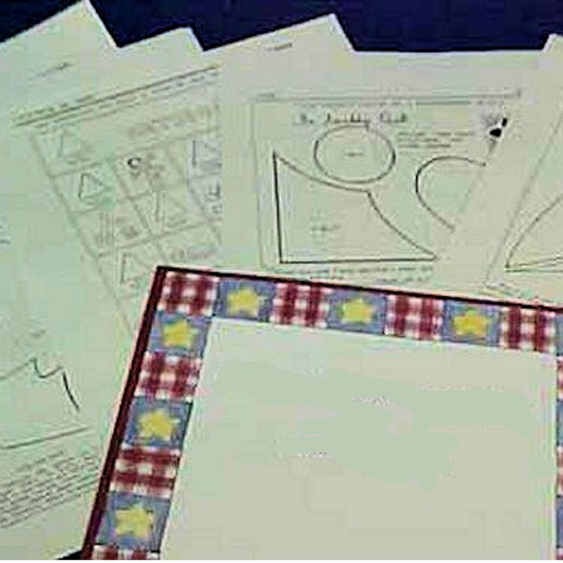 Ruby Star Baby Quilt - Etsy UK