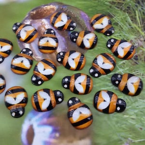 mini plastic bees