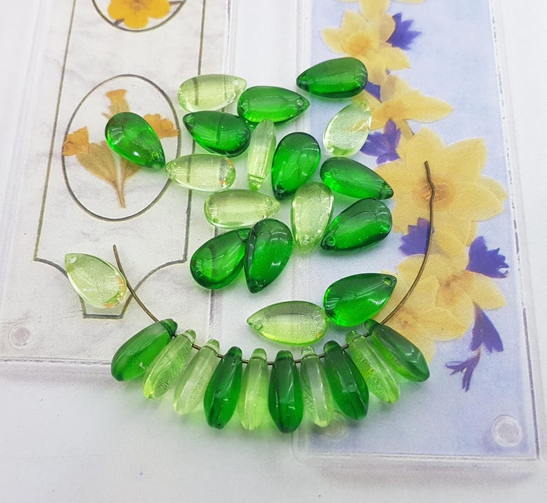 Green Drop Clear Glass Beads,water Drop Green Mix Clear Beads,green ...