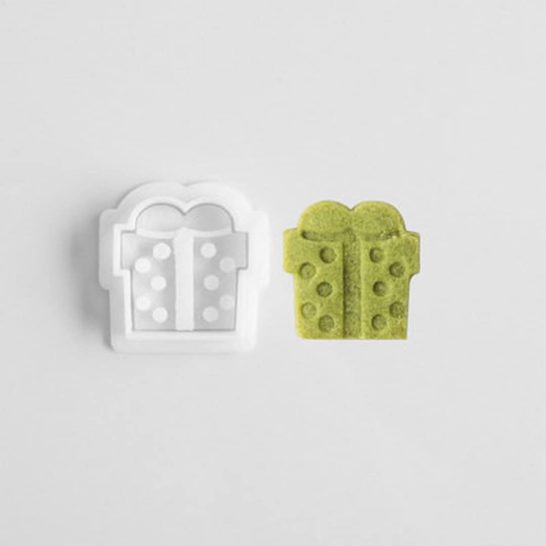 Mini Christmas Gift Box Cookie Cutter – 3D Embosser, Polymer Clay Tool ...