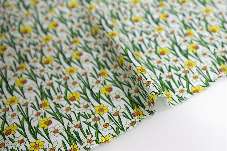 Daffodil Cotton Fabric Digital Printing by the Yard 85133 - Etsy