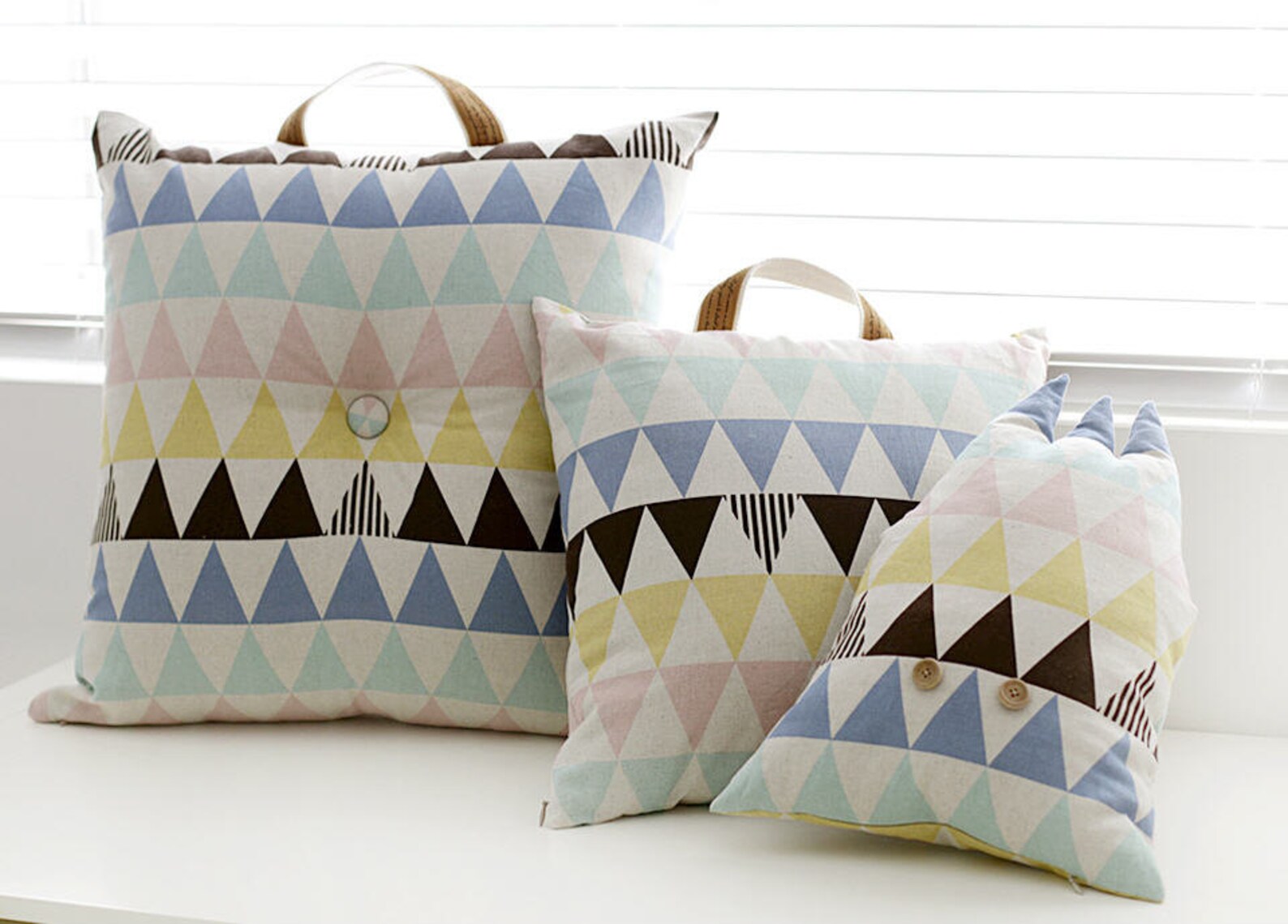 Cotton Linen Pastel Triangles Geometric by the Yard 59 X - Etsy