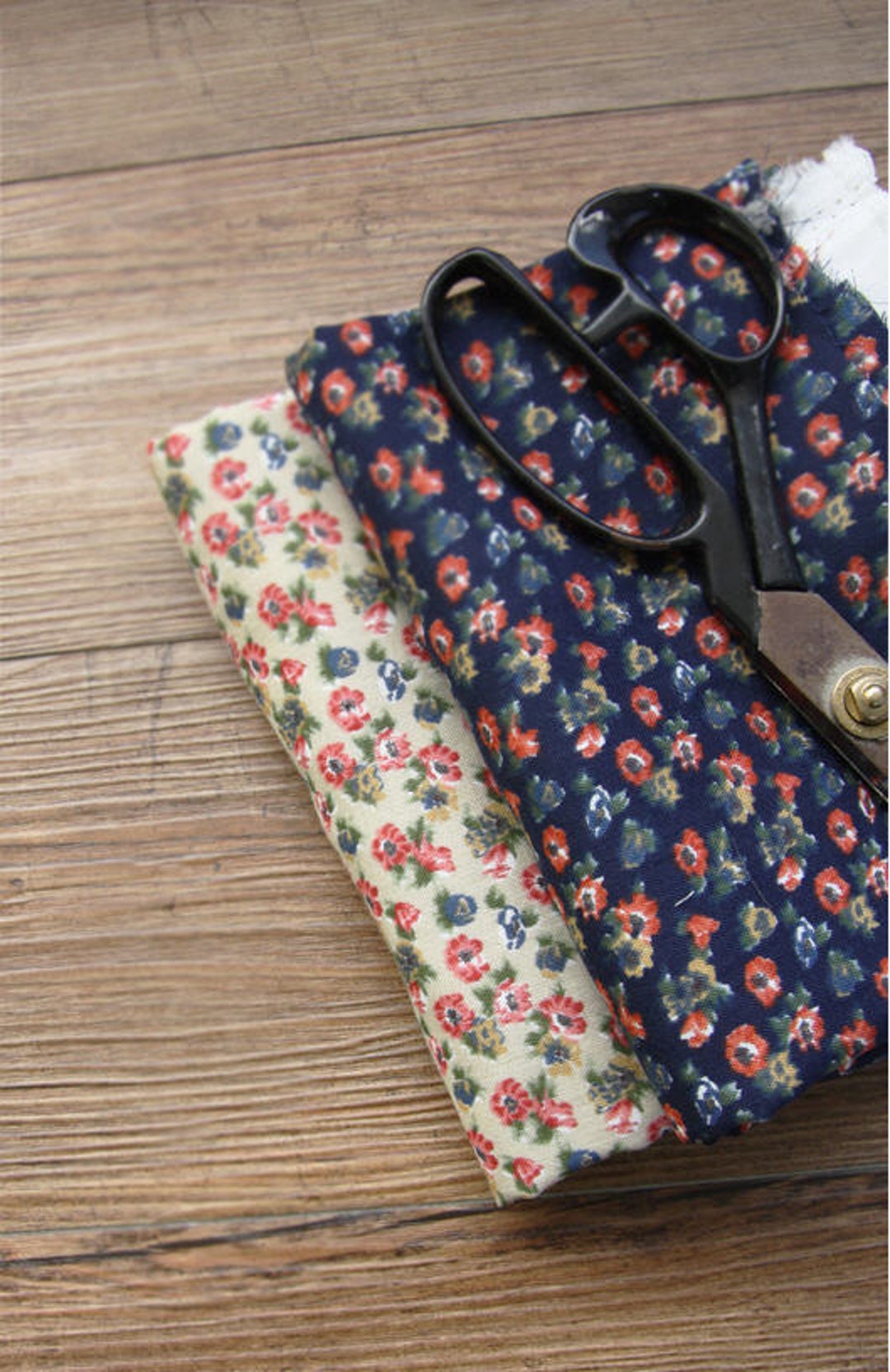 Flower Double Gauze Fabric, Cotton Double Gauze Fabric - Navy or Ivory ...