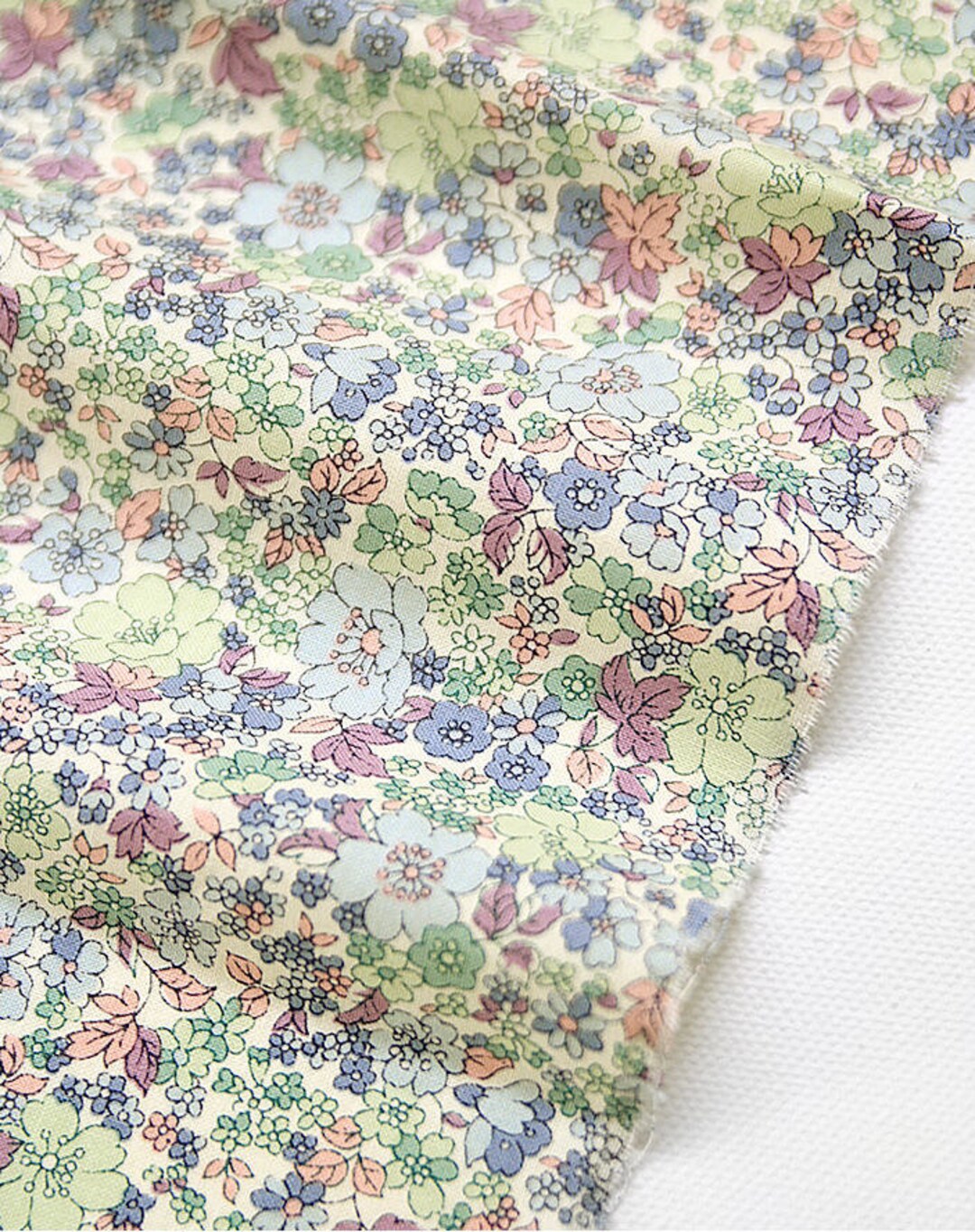 Flower Cotton Fabric - Green - by the Yard /61568 - Etsy