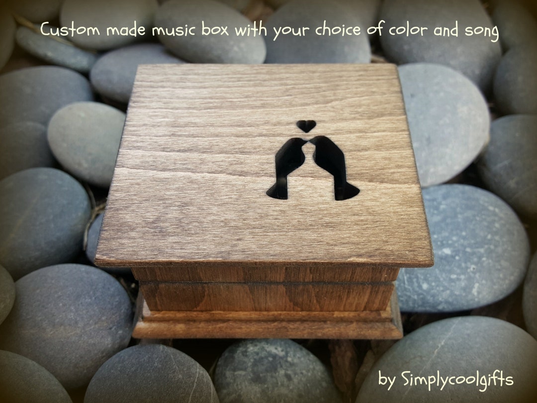 Love Birds Music Box - Anniversary Gift Idea - Music Box With Love ...