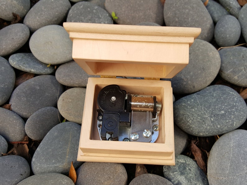 Music Box Wedding Music Box Wedding Favor Mother of Bride - Etsy