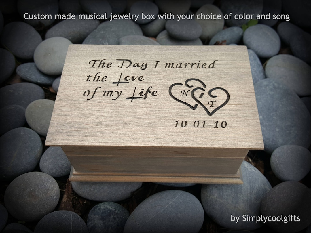 Music Box, Jewelry Box, Gift for Bride, Gift for Groom, Wedding Gift ...