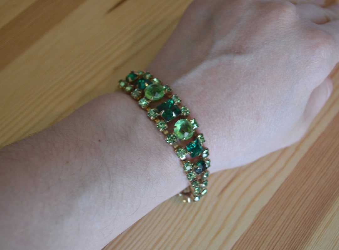 Nice Antique Style Art Deco Midcentury Silver Tone Rhinestone Flapper ...