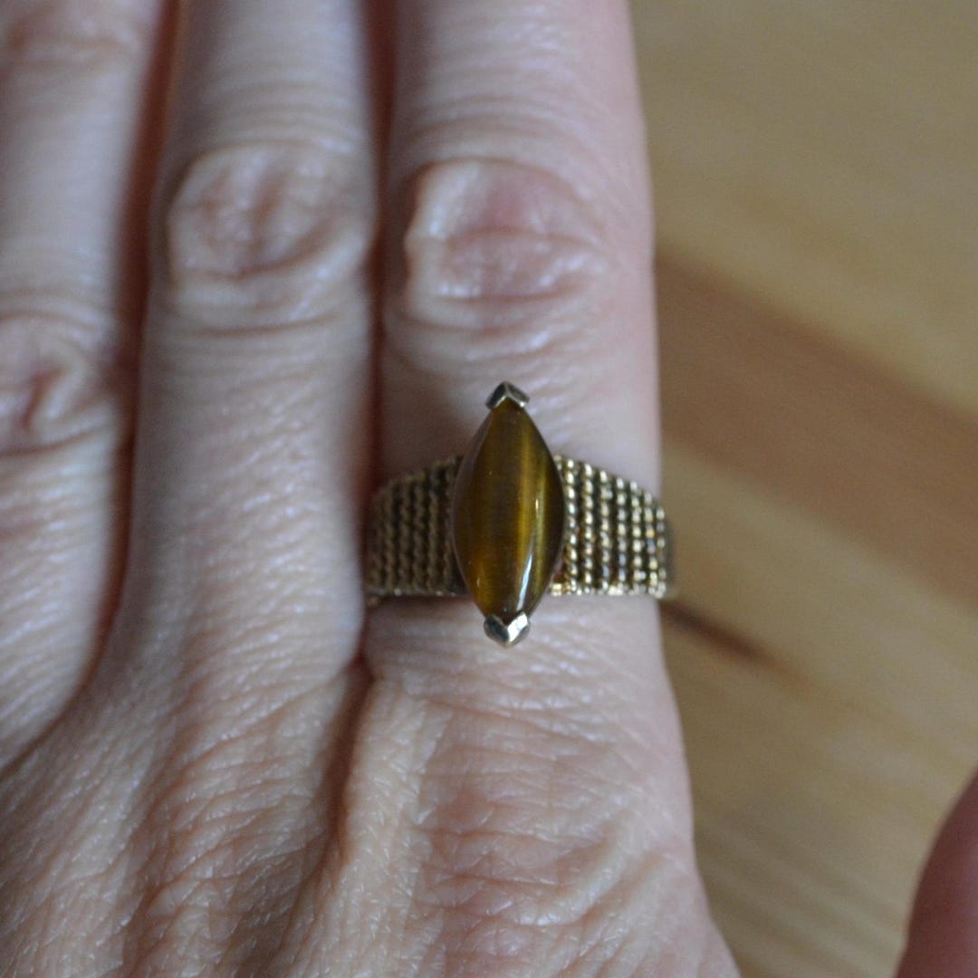 Gorgeous Vintage Retro Gold Gilt Sterling Silver Modernist Pyramid Ring ...
