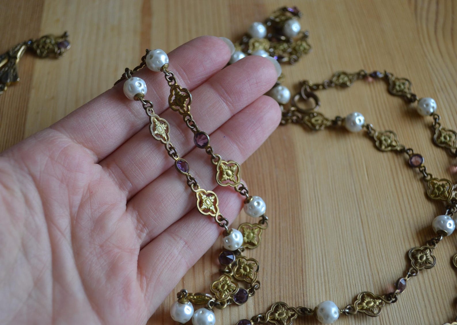 Nice Vintage Midcentury Renaissance Revival Faux Amethyst Pearl Floral ...