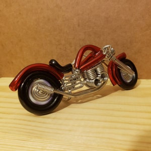 EUC Wire Art Sculpture Red Motorcycle Metal Figure Hand Made Sculpture ...