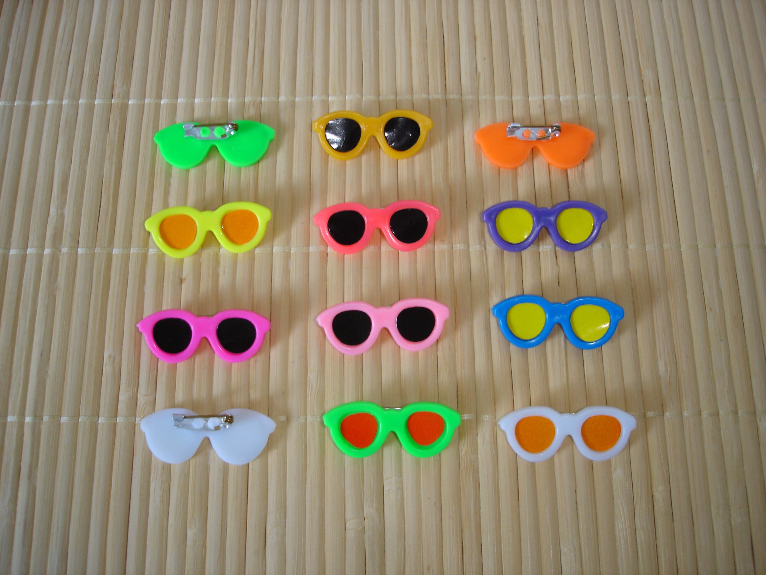 Brand New Vintage Collectible Mini Sunglass Plastic Lapel Pins - Etsy ...