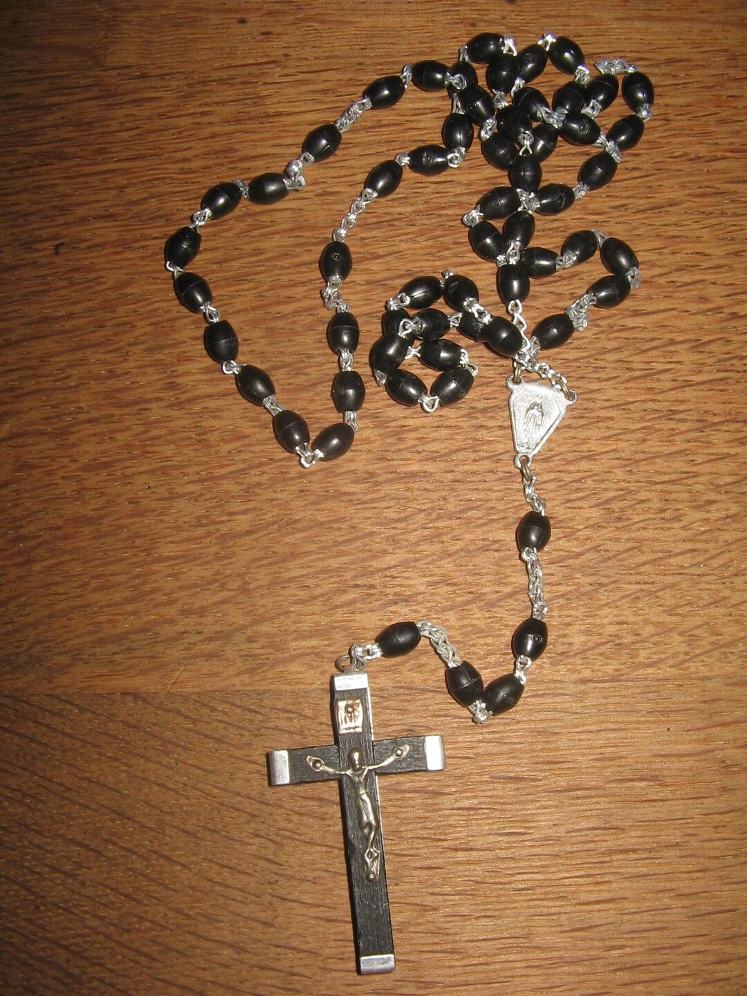 Rosary Rosaries Cross Crucifix Religious Quality Vintage Costume ...